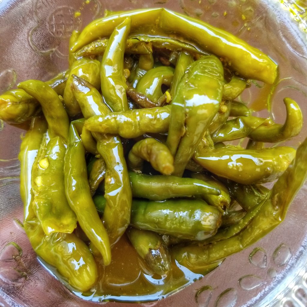is Green Chilli Pickle or Hari Mirch ka Achar Good For Health? - Masala ...