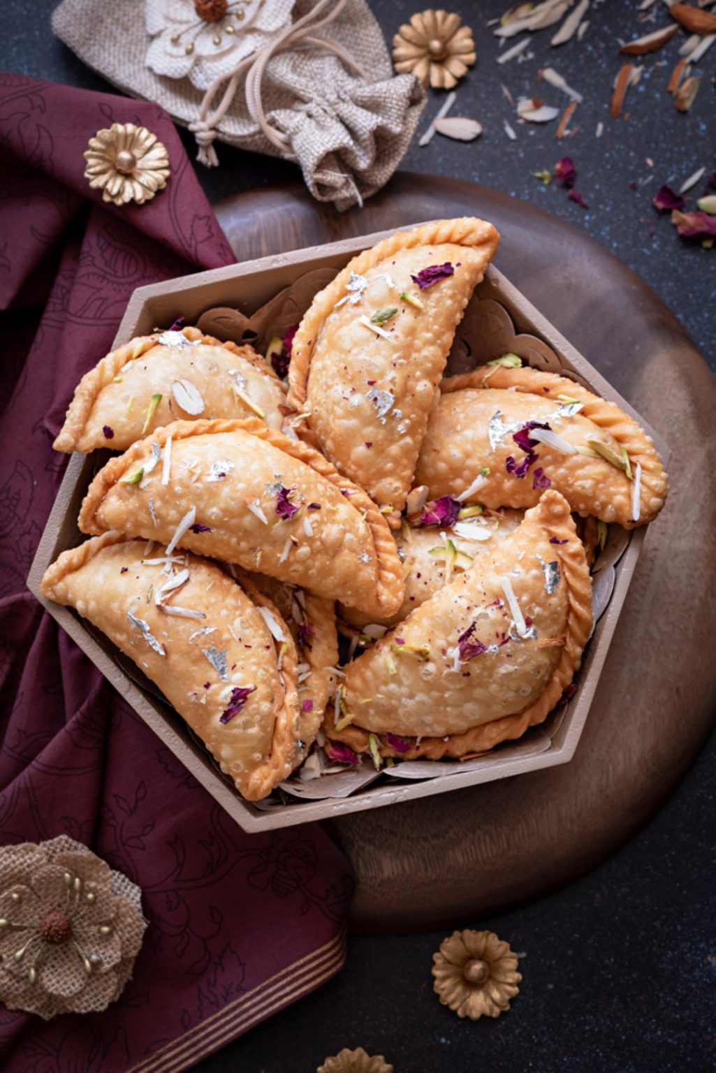 Kesar Gujiya - 850 GM Pack - Masala Monk
