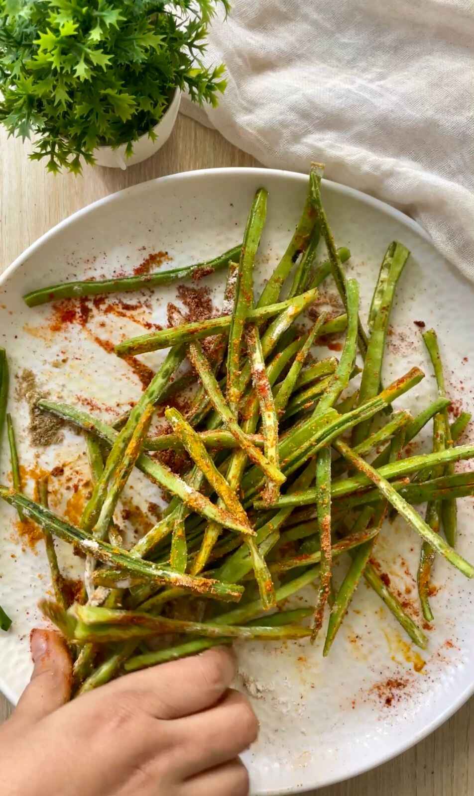 Crispy Cluster Beans (Gawar Phali ) Recipe - Masala Monk