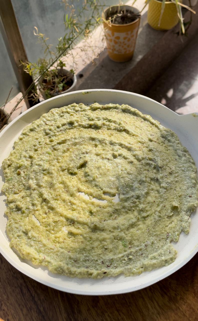 Nutritious and Delicious: Green Moong Dal Chilla with Veggie Stuffing ...